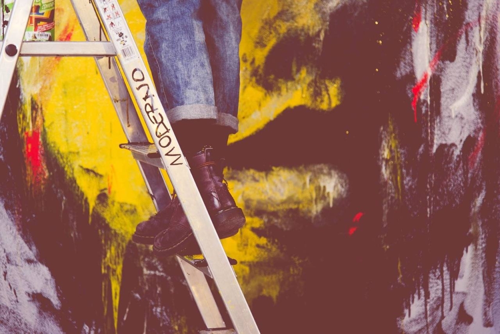 10 Charity Auction Item Ideas That Bring in Big Bids